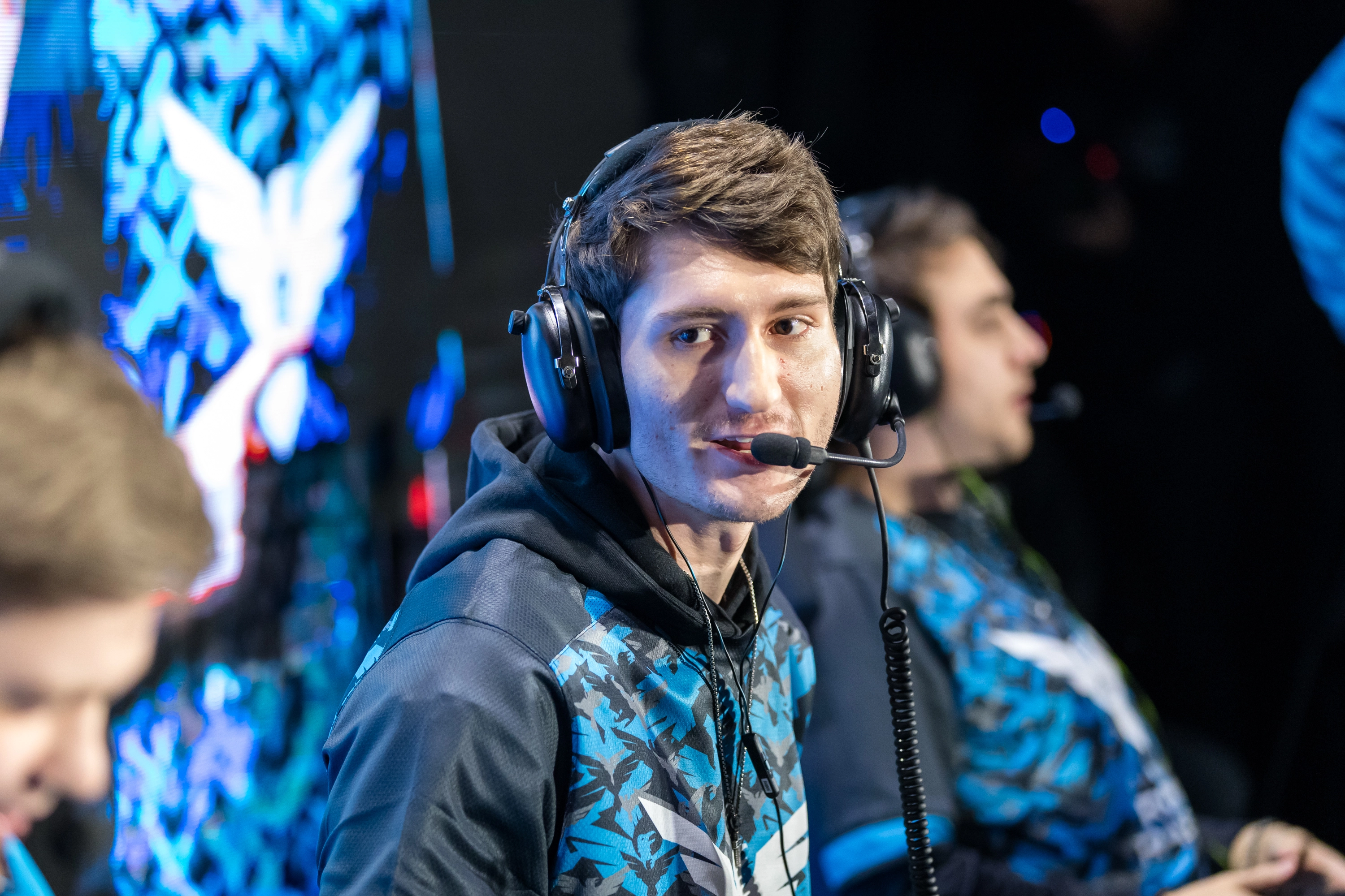 FeLo becomes restricted FA | Call of Duty League News | Breaking Point