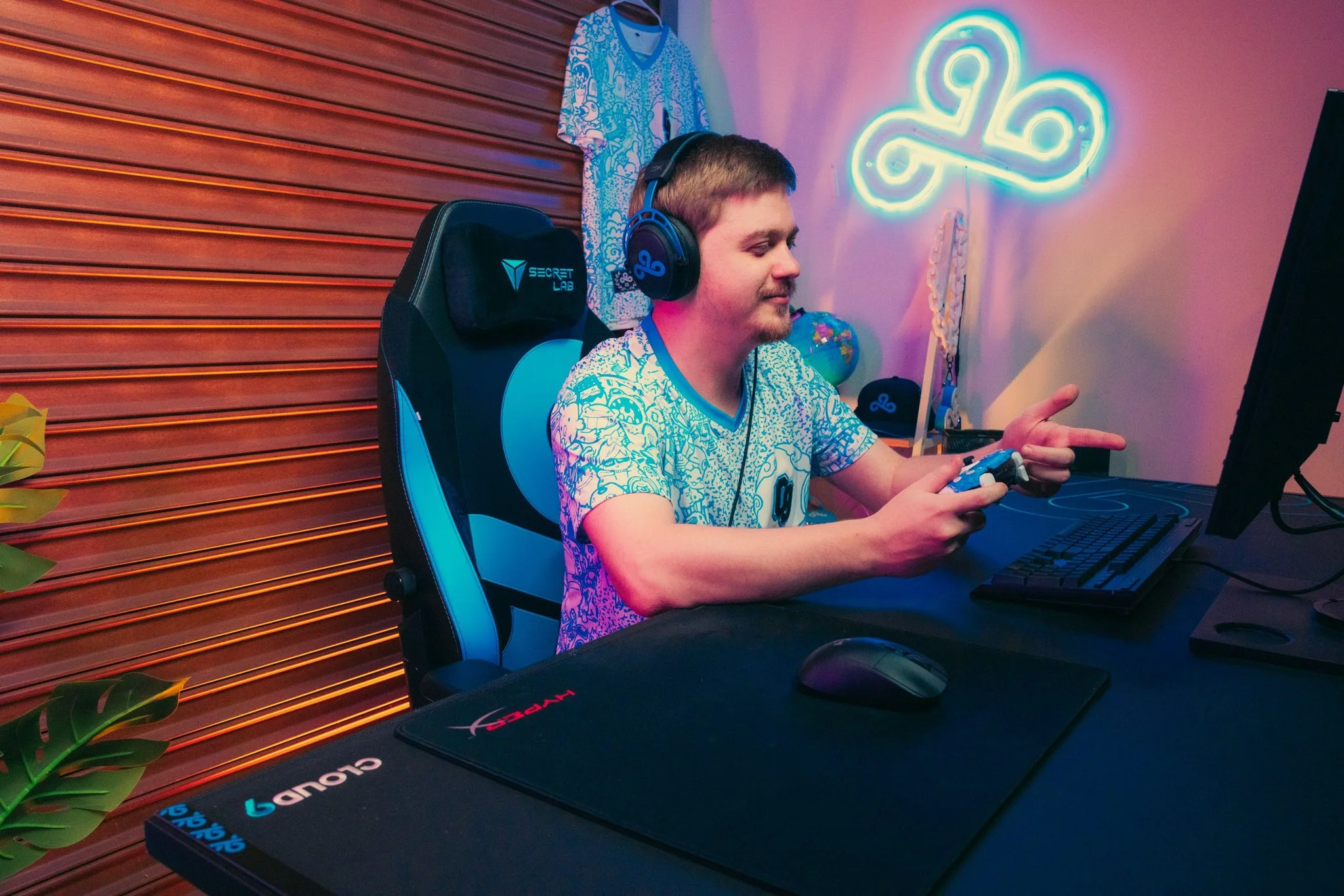 Gwinn Becomes Free Agent Following Esports World Cup Run with Cloud9 ...