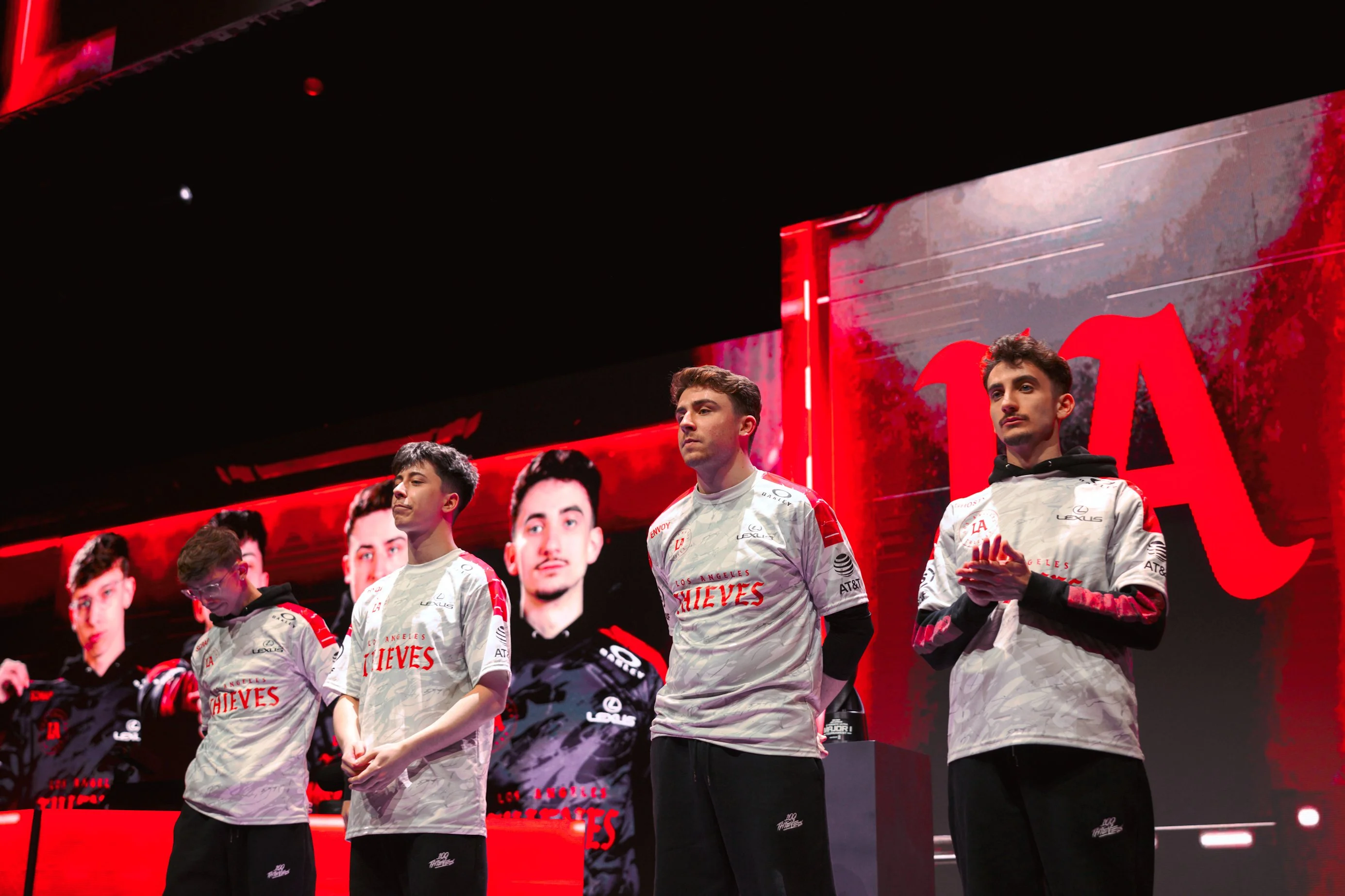 Thieves Hardpoint Run in Madrid | Call of Duty League News | Breaking Point